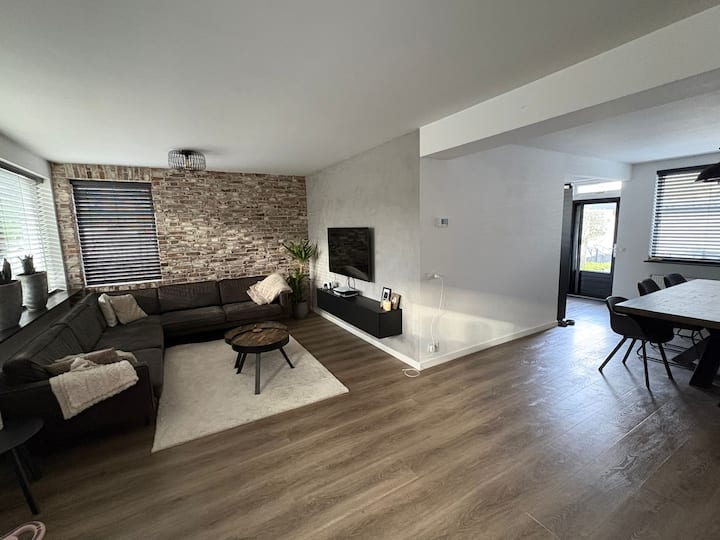 Ruime Woning Te Huur Voor 4- Daagse Wandelaars. - Nijmegen