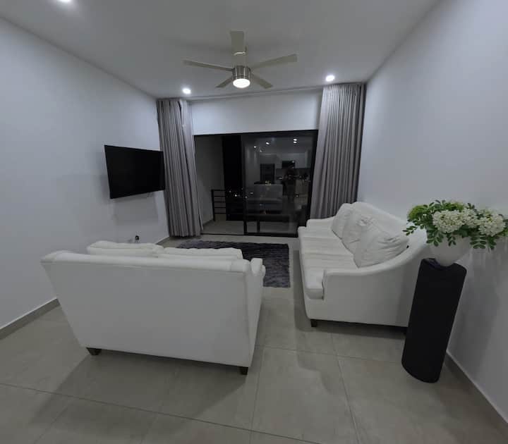 Modern Condo W/ Heated Rooftop Pool & Ocean View - Cabo San Lucas