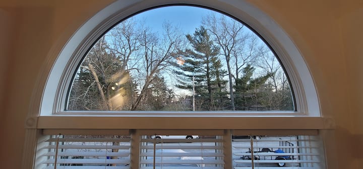 Cozy Studio Close To Town And Highways - Manchester, NH