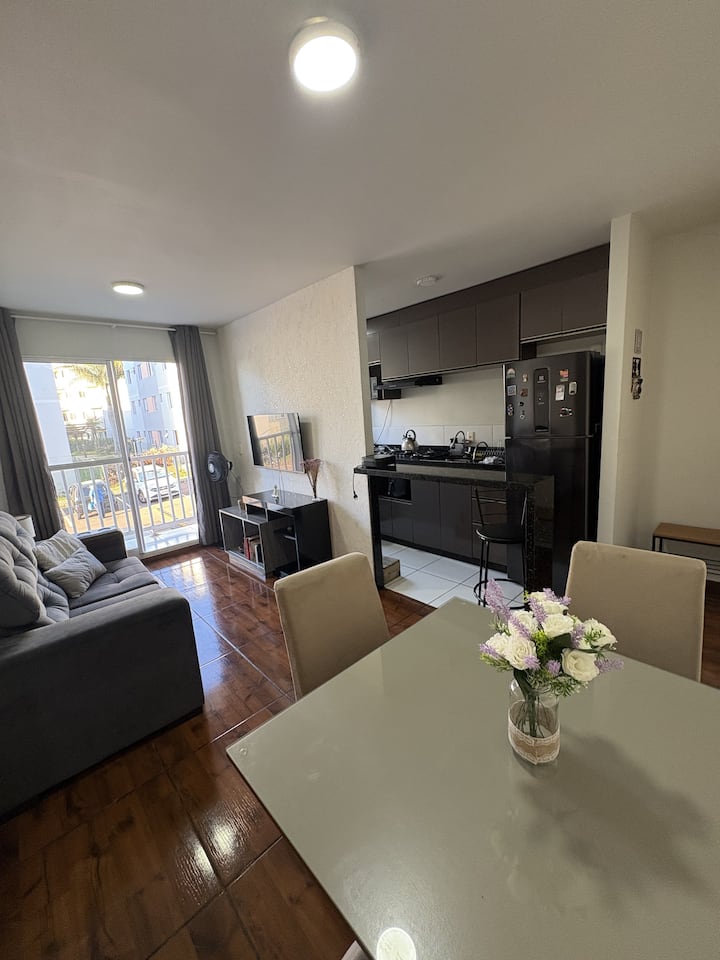 Apartamento Em Uvaranas - Próximo A Uepg - Ponta Grossa