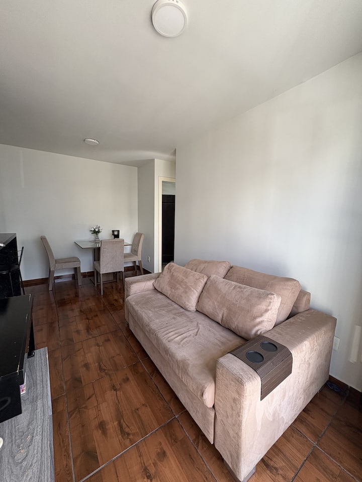 Apartamento Em Uvaranas - Próximo A Uepg - Ponta Grossa