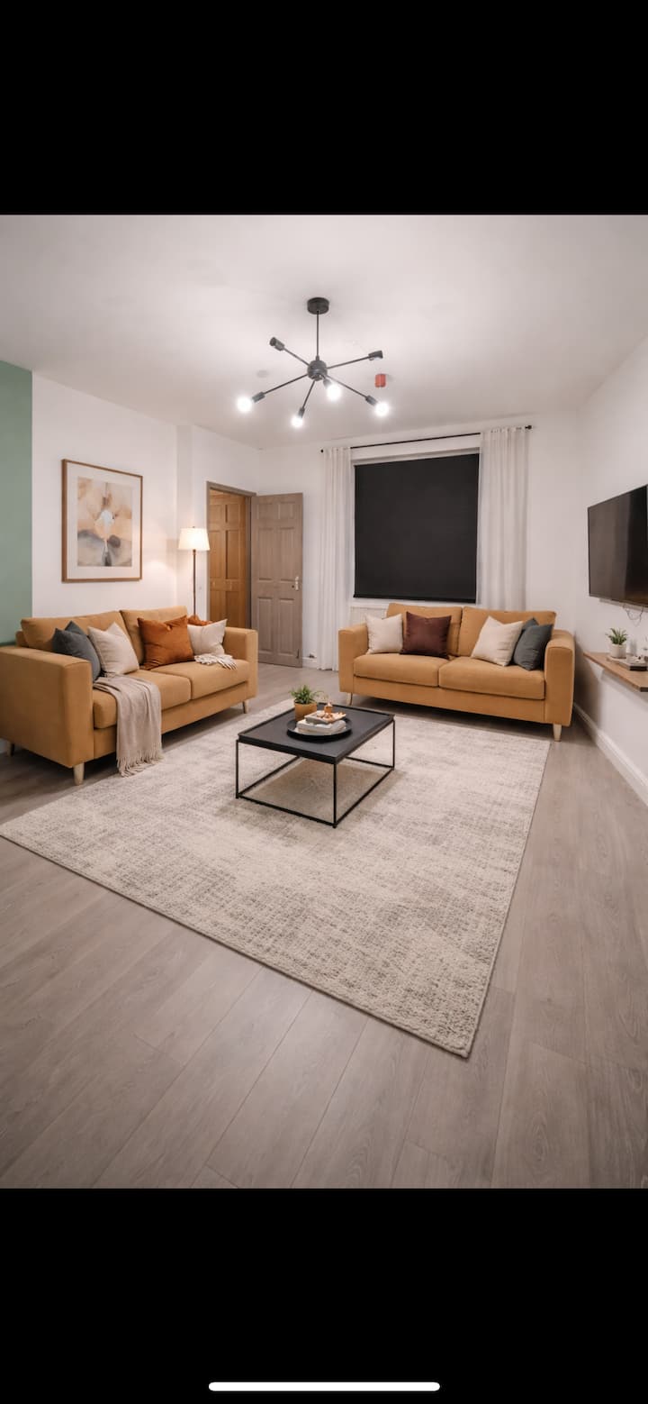 Spacious Home For Contractors, Families And Groups - Sheffield