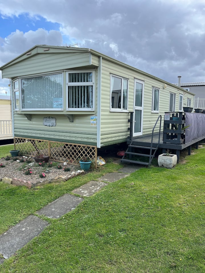 Your Holiday Home From Home. 
Willows Retreat - Filey