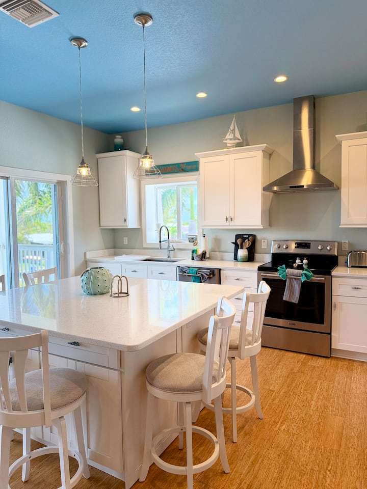 The Island Shanty - Matlacha, FL