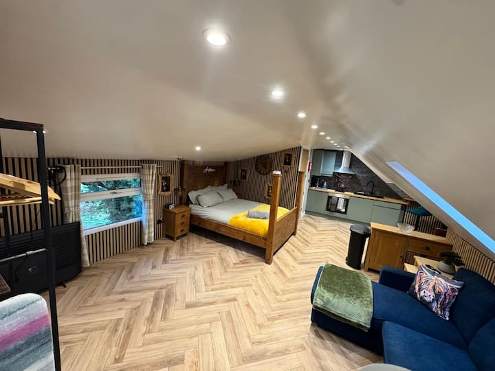 Tiny Orchard Home - Matlock