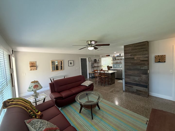 1008 Gardens - Vero Beach, FL