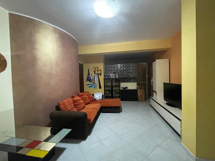 Morale's Apartment - Avola