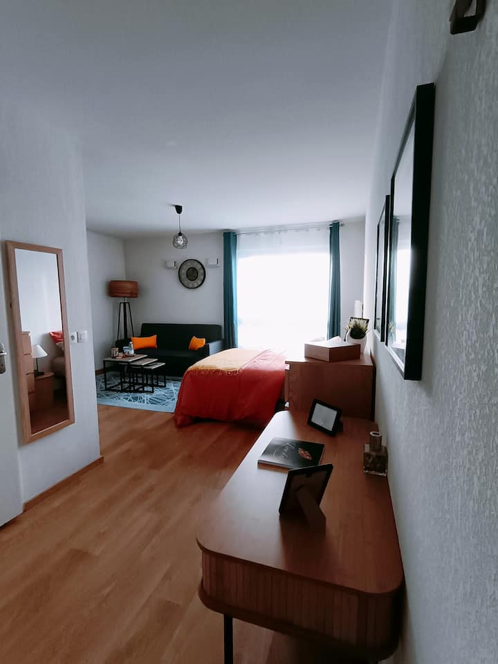 “Studio Lumineux. Parking Gratuit. Tram Bordeaux” - Artigues-près-Bordeaux