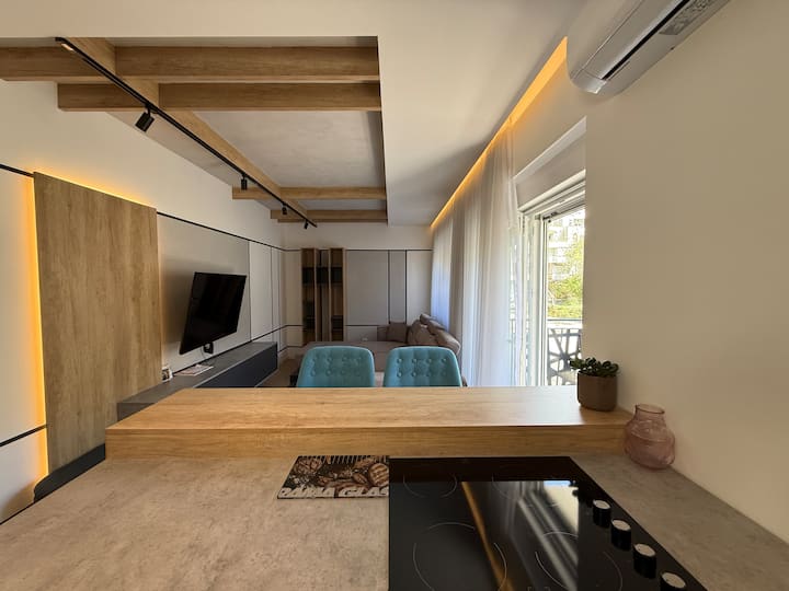 Bright Apartment • Walk To Bus & Train • Balcony - Mostar