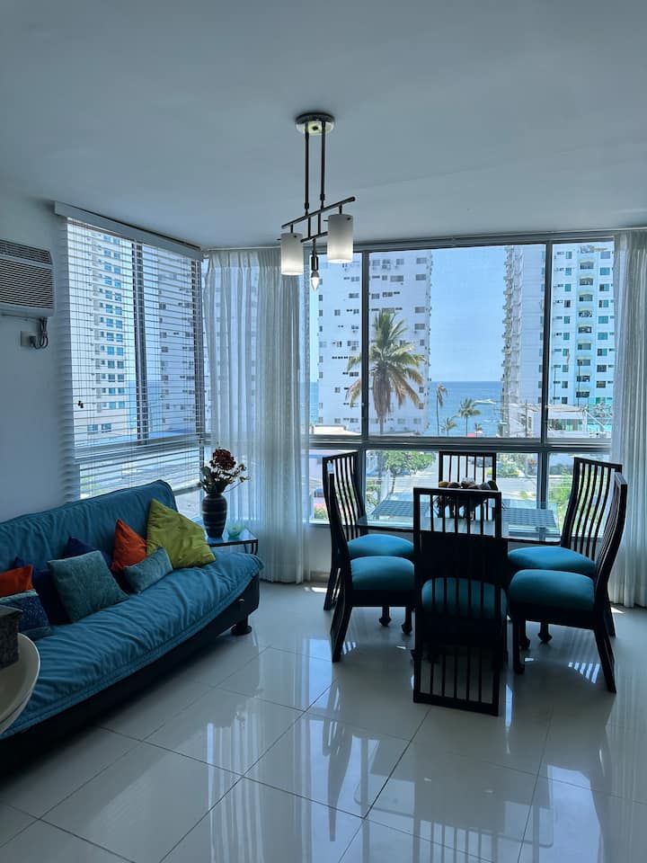 Departamento En Salinas Con Piscina Y Jacuzzi - Santa Elena