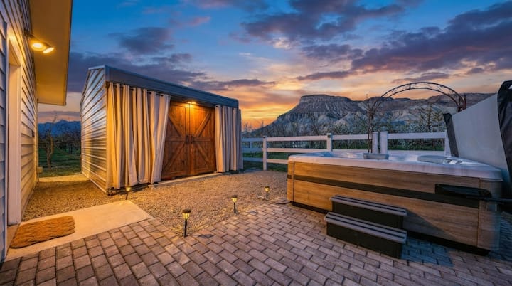 The Orchard Reserve | Luxury Orchard Escape+u-pick - Palisade, CO