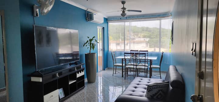 Departamento Acogedor Amplio A/c Tonsupa - Atacames
