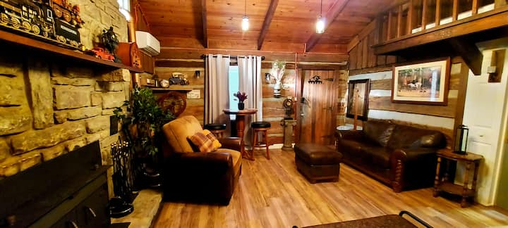 Lanimax Cabin - Nashville, TN