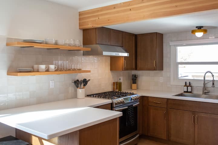 Mcm Retreat Near Downtown & High School - Sleeps 6 - Grants Pass, OR