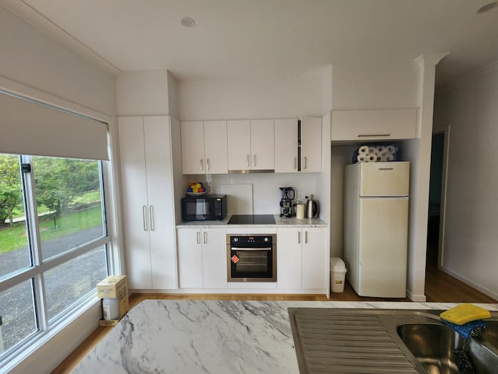 Lusatia Hill Cottage - Seville