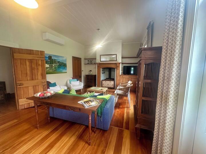 Kendall Cottage - Something Special - Martinborough