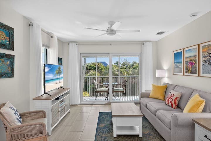 Seashells Of Sanibel 11 Just Steps From The Beach - Sanibel, FL