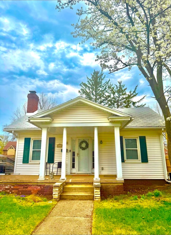 Joe’s Walkable Gem - Mishawaka, IN
