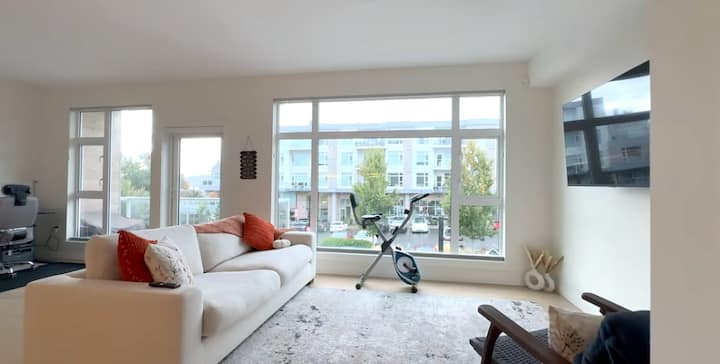 Cozy 1br Suite | Walk To Cordova Bay Beach - 사니치
