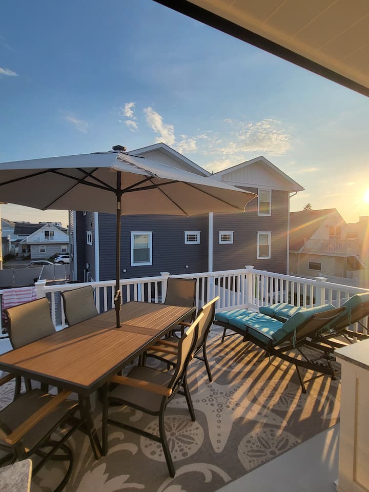 Walk-to-beach Getaway - Wildwood Crest, NJ