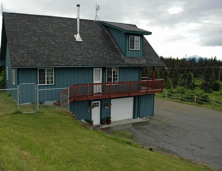 Skyline Cottage - Homer, AK