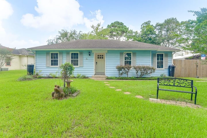 Home Away From Home - League City, TX