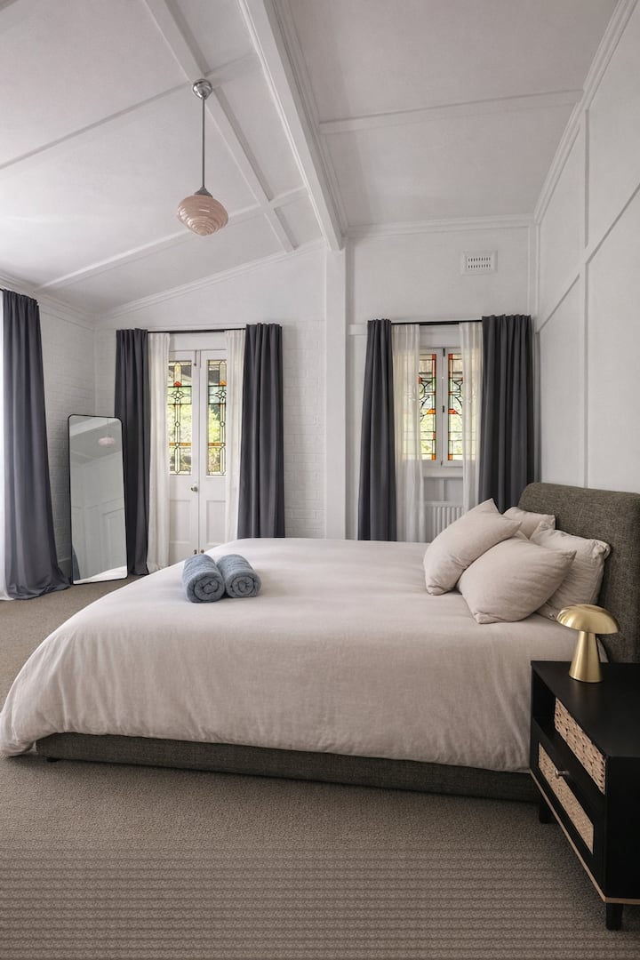 Blackheath Cottage On Govetts Leap - Blackheath, NSW, Australia