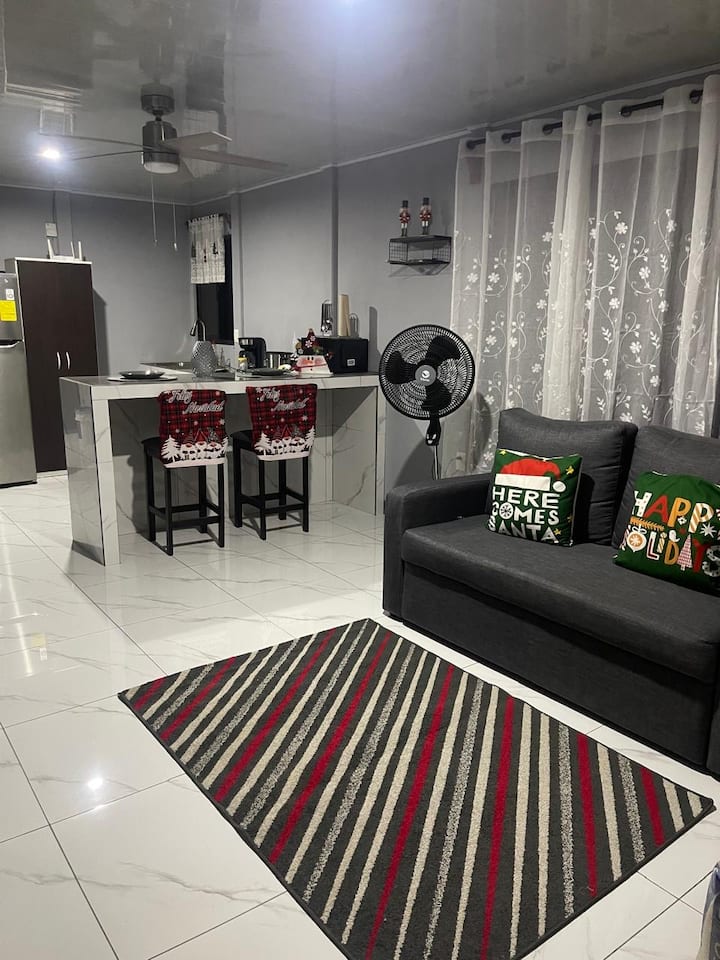 Hospedaje Casa Keisha - Palmar Norte