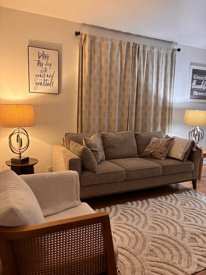 Charming 2-bedroom Home In Downtown Longview - Kelso, WA