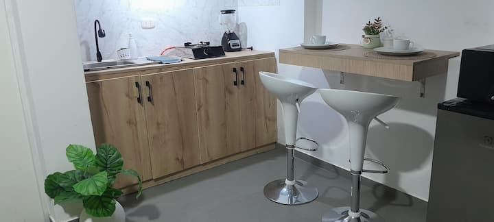 Habitación Amoblada Independiente En Primer Piso - Trujillo, Peru