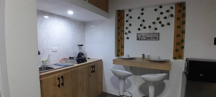 Habitación Amoblada Independiente En Primer Piso - Trujillo, Peru