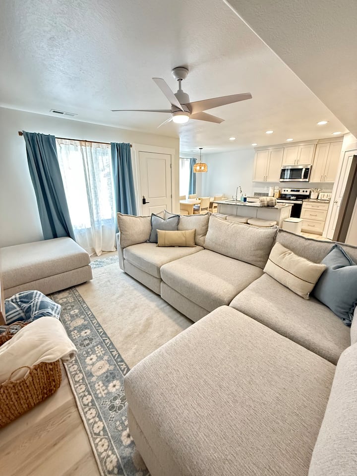 Bear Lake Hide Out - Garden City, UT