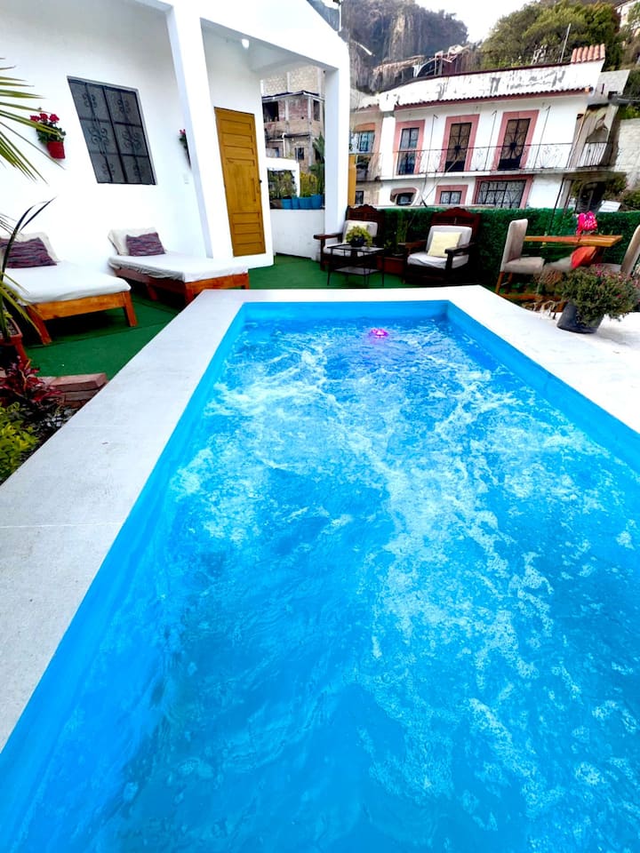 Acogedor Depa C/alberca Y Estacionamiento En Taxco - Taxco