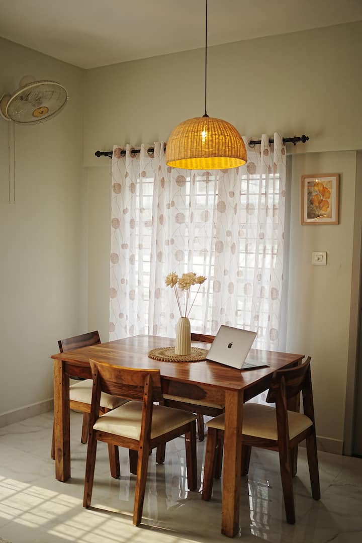 Tranquil Stay |Newly Set 2bhk | Ernakulam, Kochi - Kochi, India