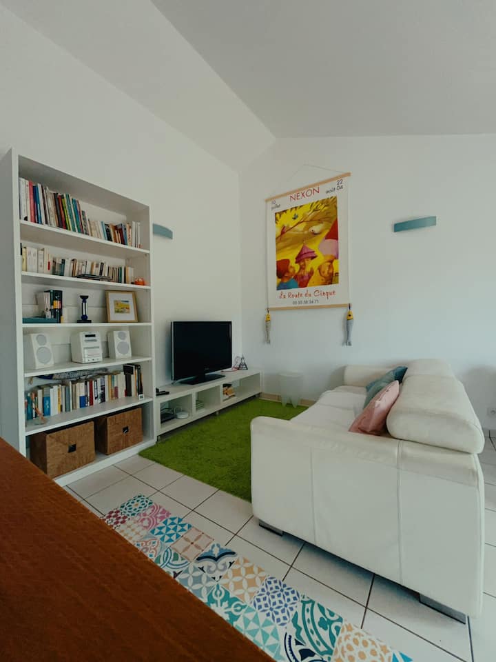 Charmante Petite Maison Avec Piscine Et Terrasse - Figeac