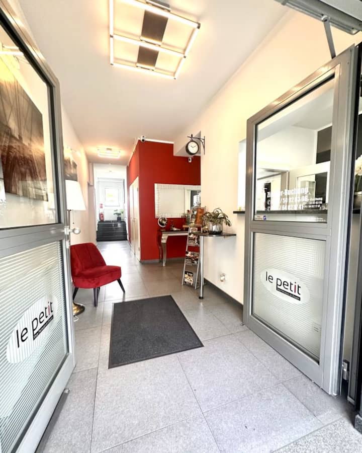 Le Petit - Ihre Pension In Essen - Dz Zimmer 206 - Essen