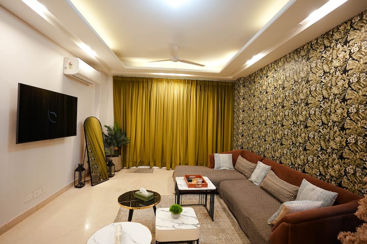 The Whispering Leaves Near Dlf One Horizon Center - Gurugram