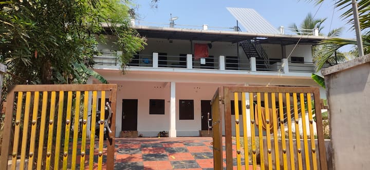 White House | Budget-friendly & Comfortable Stay - Alathur