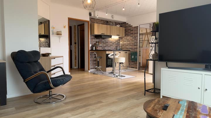 Le Superbe - 4 Voyageurs - Chenôve