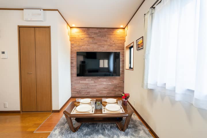 【New】高松駅徒歩12分､一棟貸､定員5名、2寝室､家族・カップルに最適､wi-fi、オートロック - Takamatsu