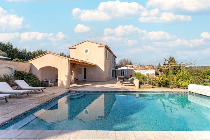 Maison De Standing Avec Salle De Sport Et Sauna - Marignane
