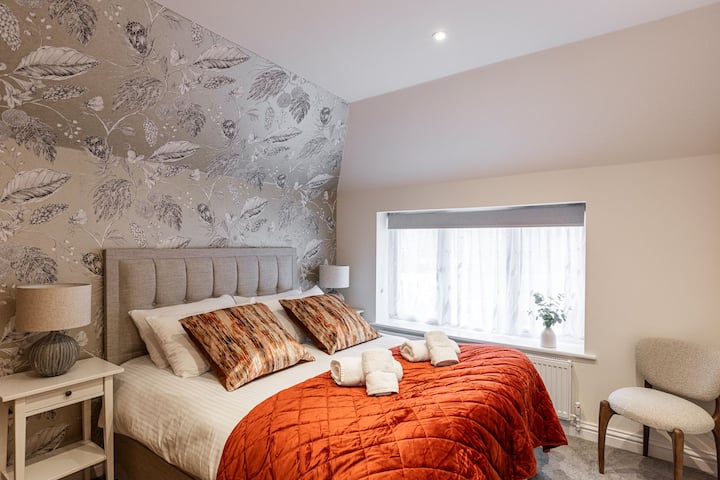 New Apartment In Guildford - Godalming