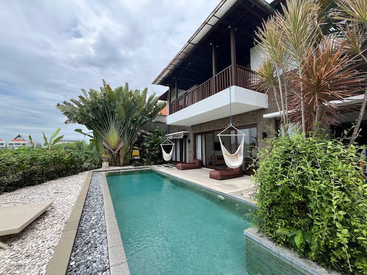 Villa Dew Luxury Villa With Pool & Tropical Garden - Bali