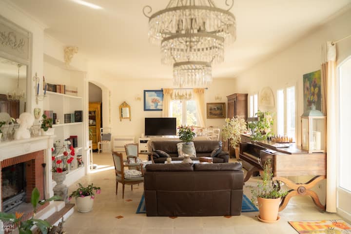 Chambre D’hôte De Charme Dans Bastide Provençale. - Manosque