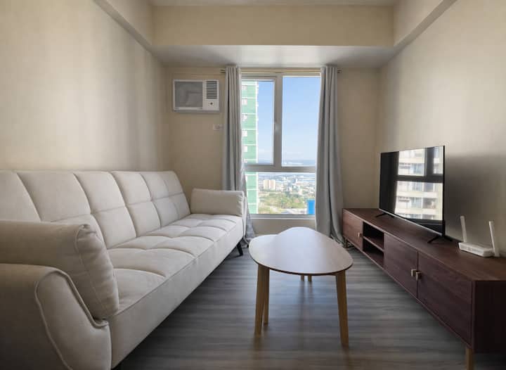 Comfy 1br In It Park | Pool + Fast Wifi | Central - Mandaue