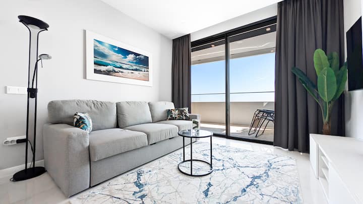 Apartamento Con Vista Al Mar En Benidorm - Benidorm