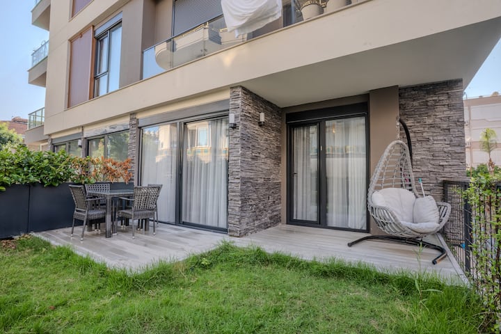 Denize 400 Metre Bahçeli Daire - Alanya