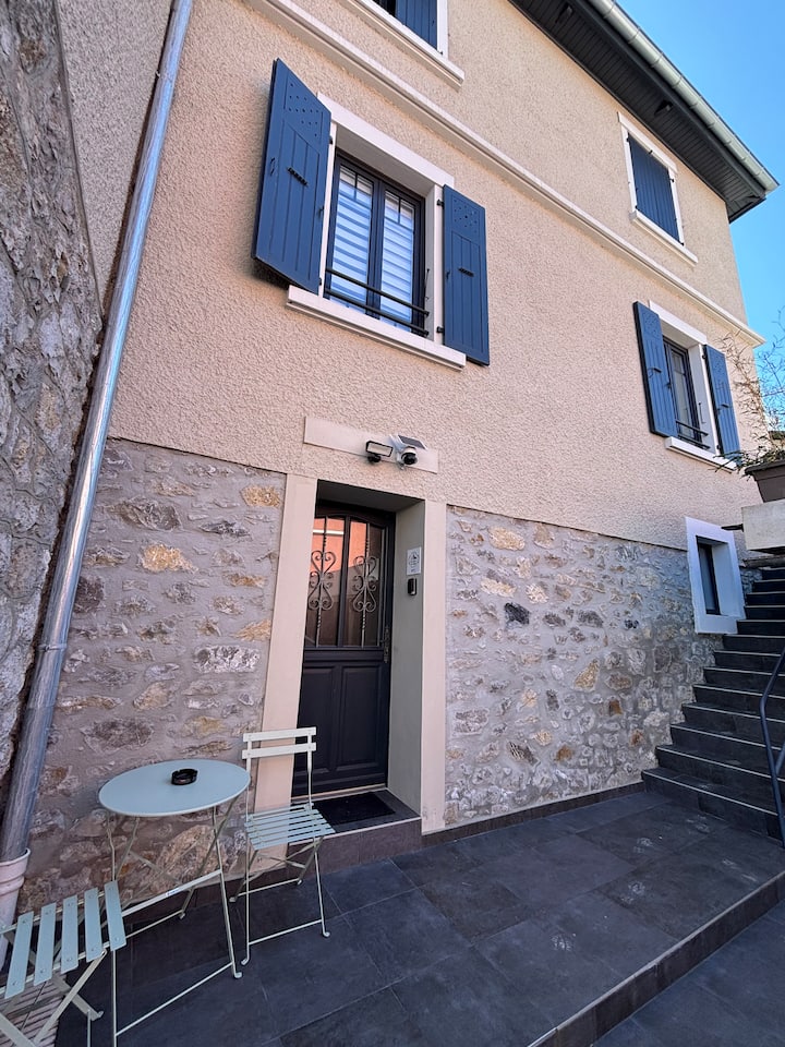 Appartement Cosy Entre Genève Et Annecy | Parking - La Roche-sur-Foron