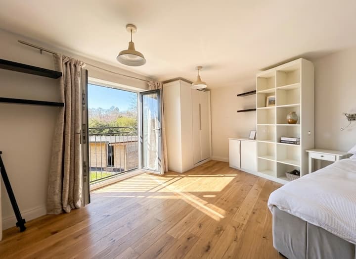 Good Vibes London - Dartford