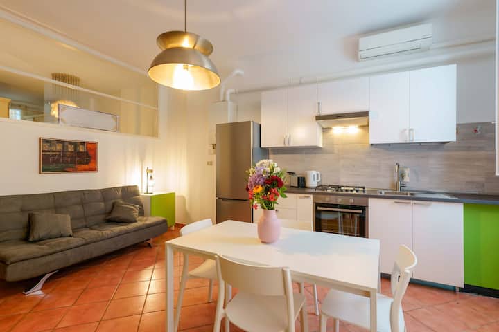 Zamboni 58  Cozy Apt In Historic Center - Bologna